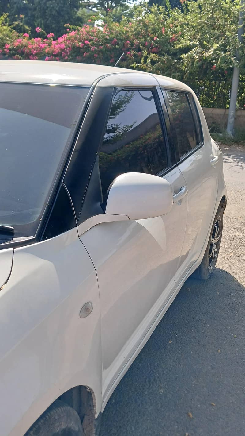 suzuki swift - Cars - 1110155791