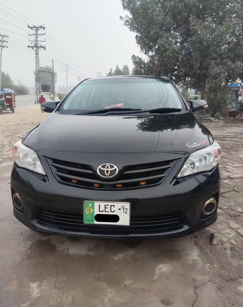 Toyota Corolla Gli 2012 Model Black Beauty Lush Condition - Cars ...