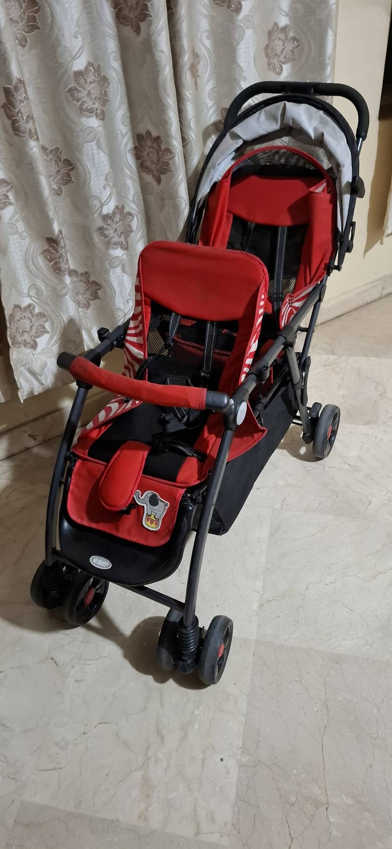 Twin Baby Pram & Stroller. - Prams & Walkers - 1110170680