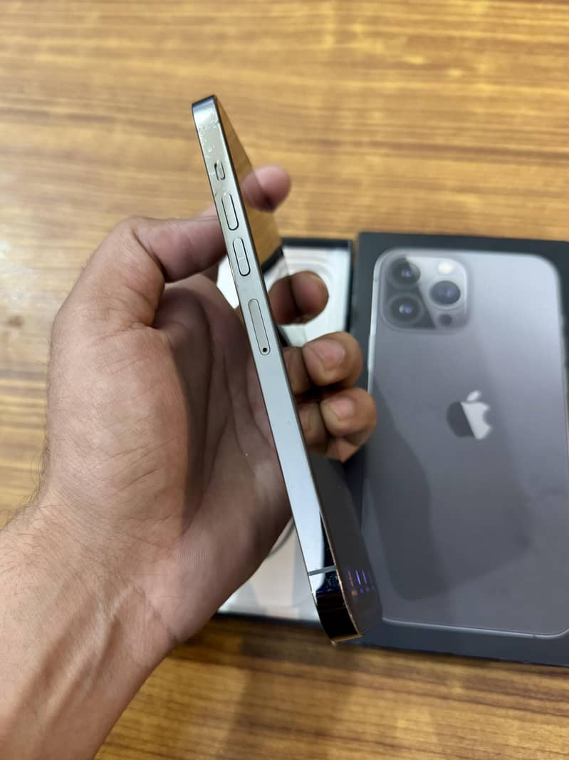 iPhone 13 Pro Max 128gb Complete Box - Mobile Phones - 1110177368
