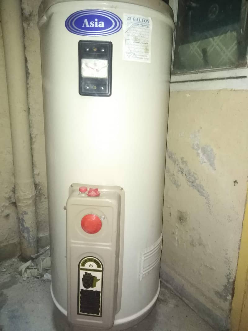 Geyser in 10/10 condition - Geysers - 1110183509