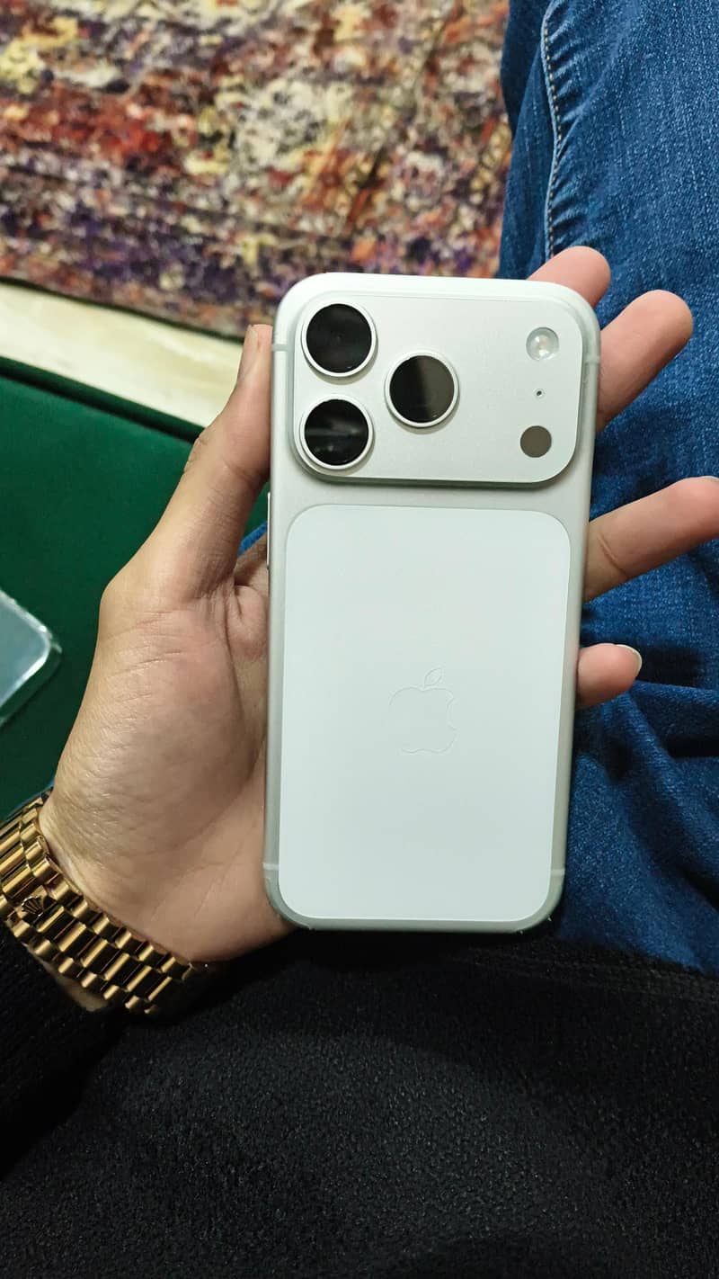 Iphone 17 pro - Mobile Phones - 1110192512