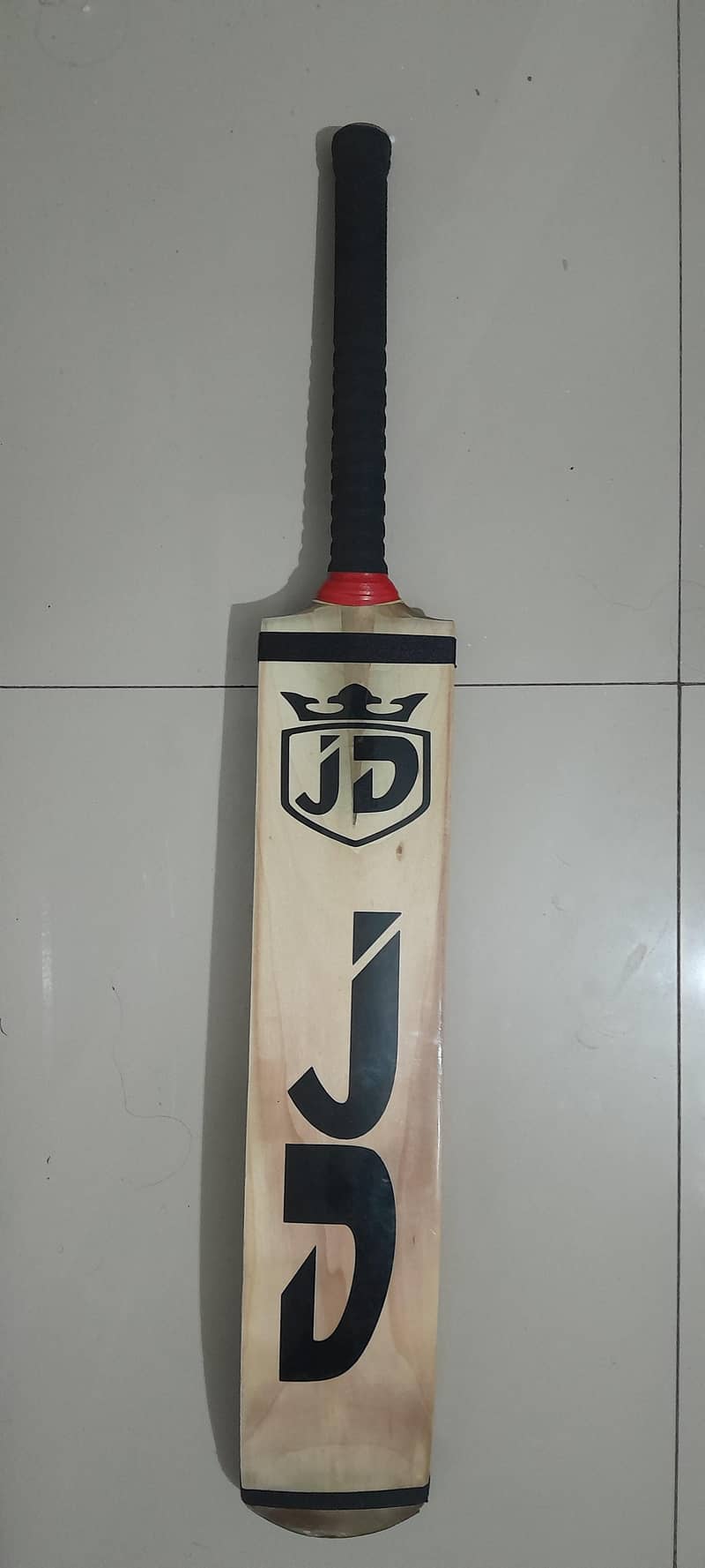 JD ORIGINAL BAT FOR ONLY 5500 RS [negotiable] . best for tapeball ...