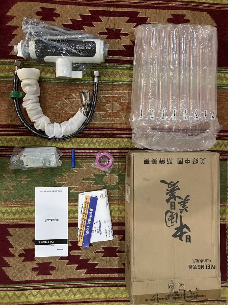 Mini Electric geyser - Geysers - 1110197756