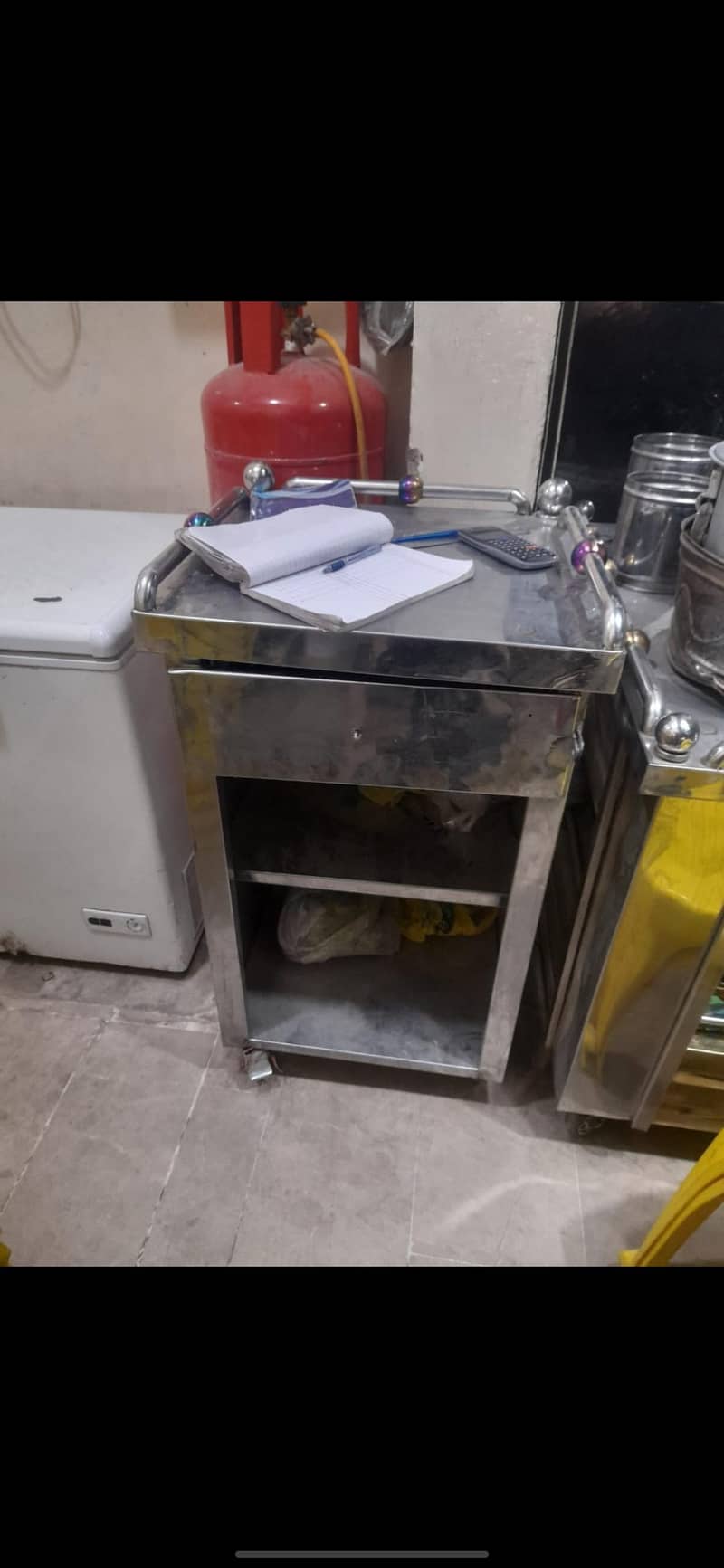 choolah counter deep freezee and table chair for hotel available ...