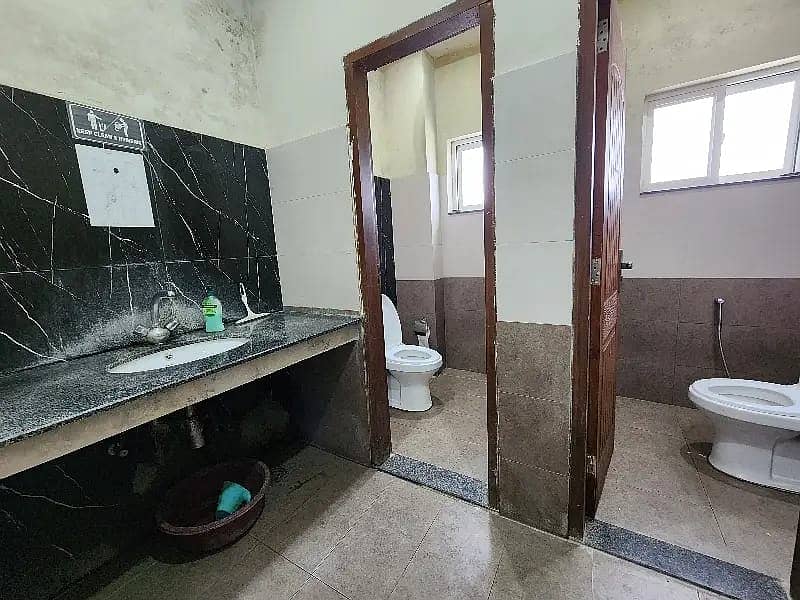 1 kanal ground floor hall available in Johar town ucp - Shops - Offices ...