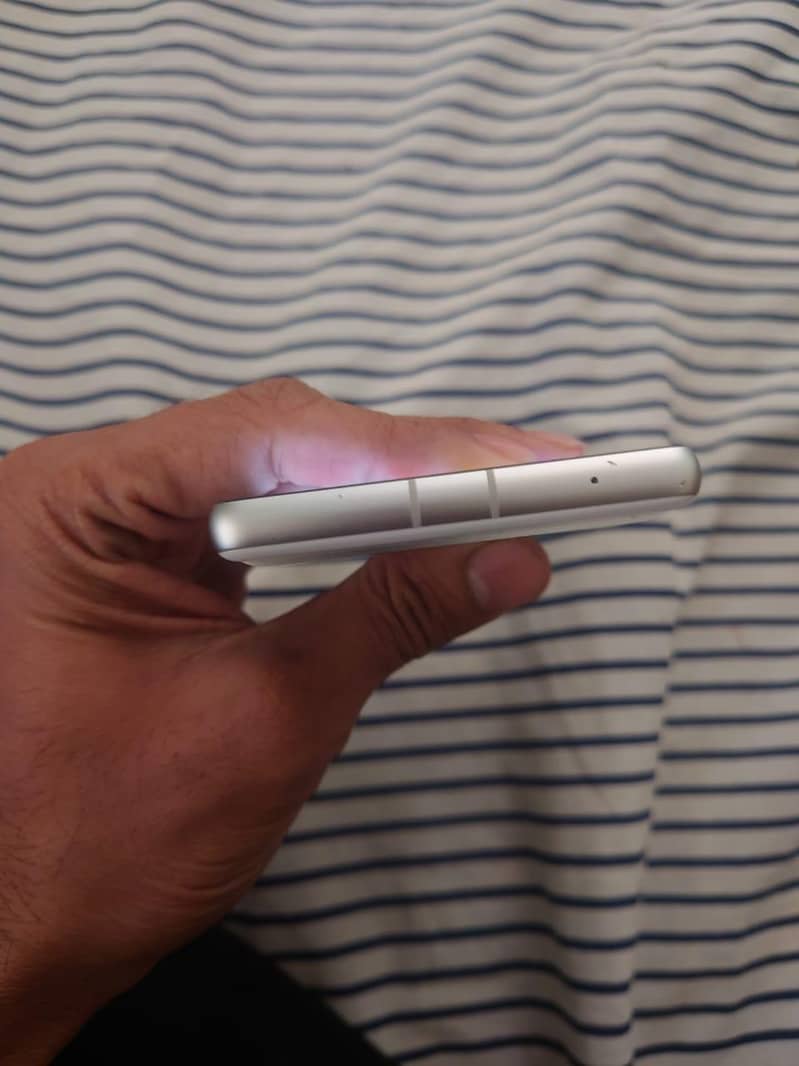 pixel 7A sim will work no exchange possible no bargain - Mobile Phones - 1110215279