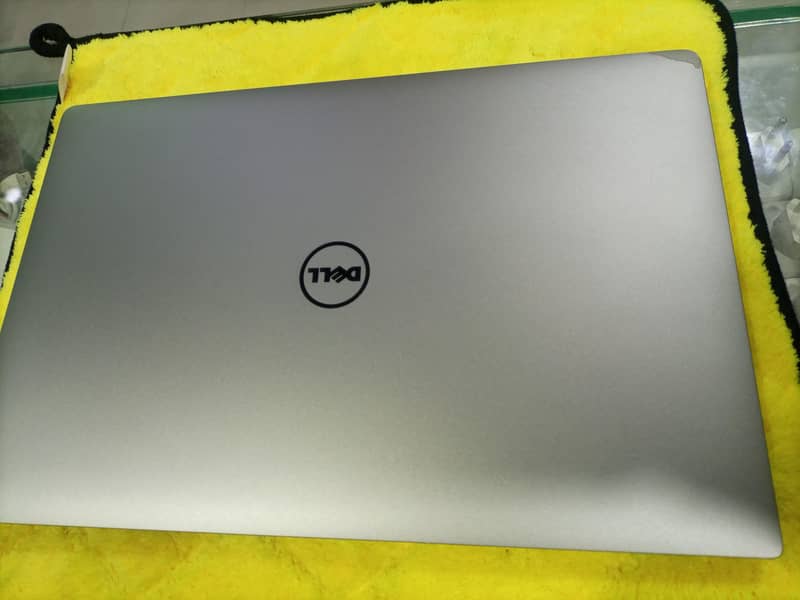 Dell Precision 5510 Touch 16/256 in Lahore - Laptops - 1110217372