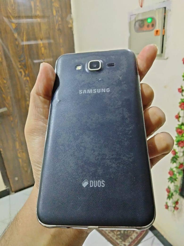 Samsung Galaxy J7 core 32gb - Mobile Phones - 1110221527