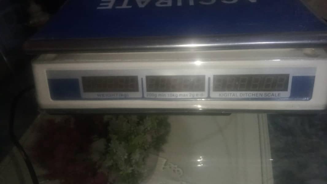 digital scale available - Electrical - 1110223409