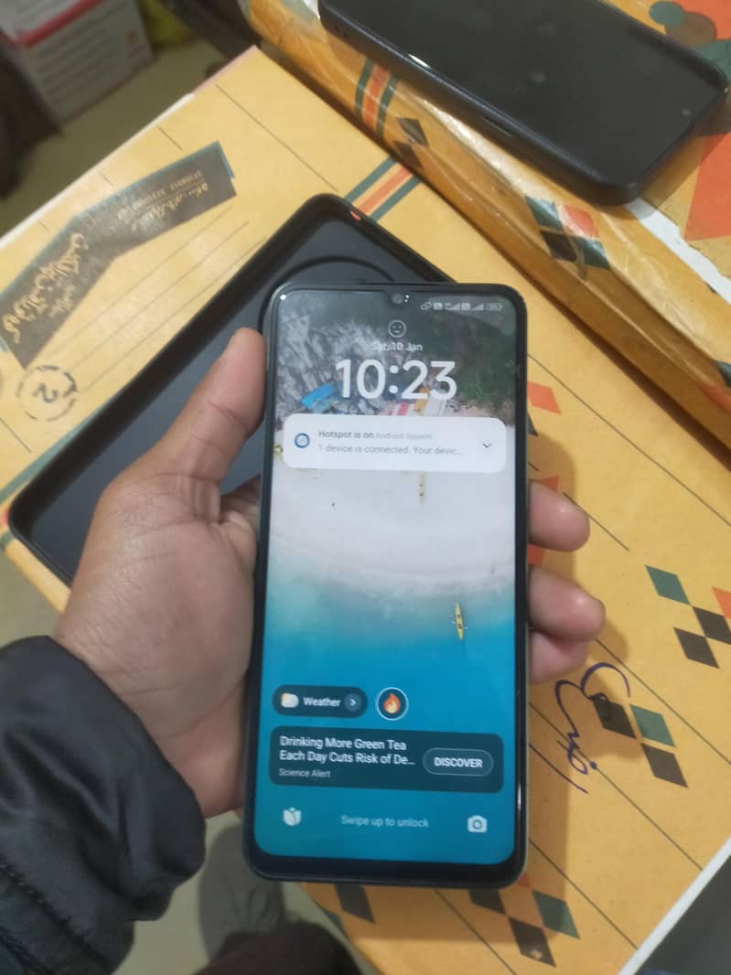 POCO C75 (256) mobile ok ha sad finger no problem with box charger ...