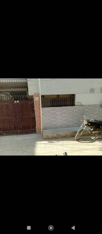 SECTOR 5-C/3 GROUND PLUS ONE HOUSE NORTH KARACHI - Houses - 1110236632