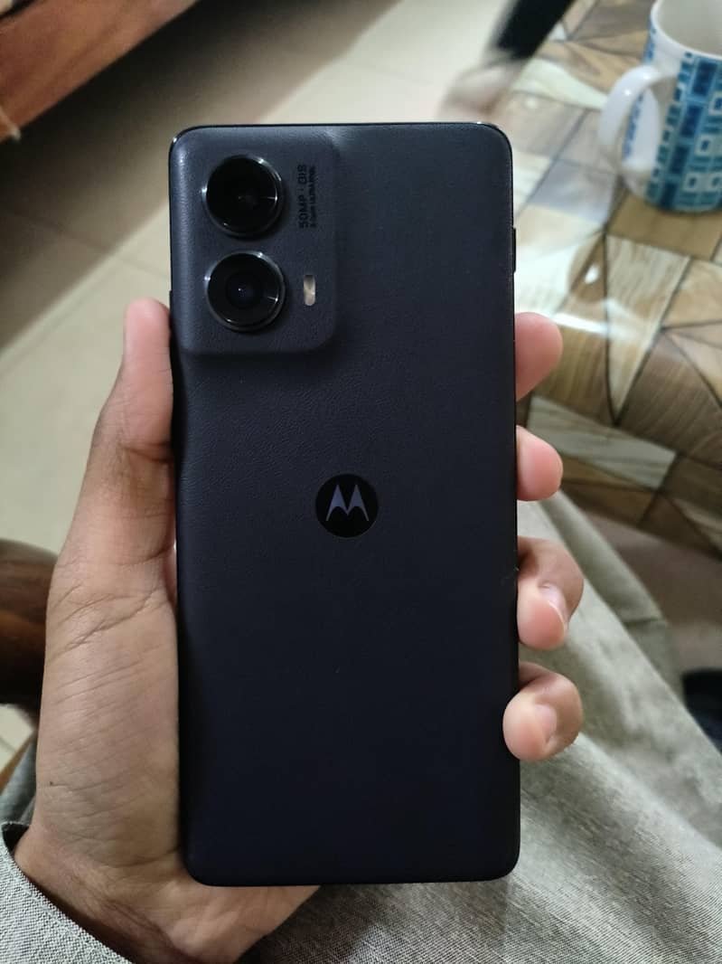 Motorola Edge 2024 - Mobile Phones - 1110242053