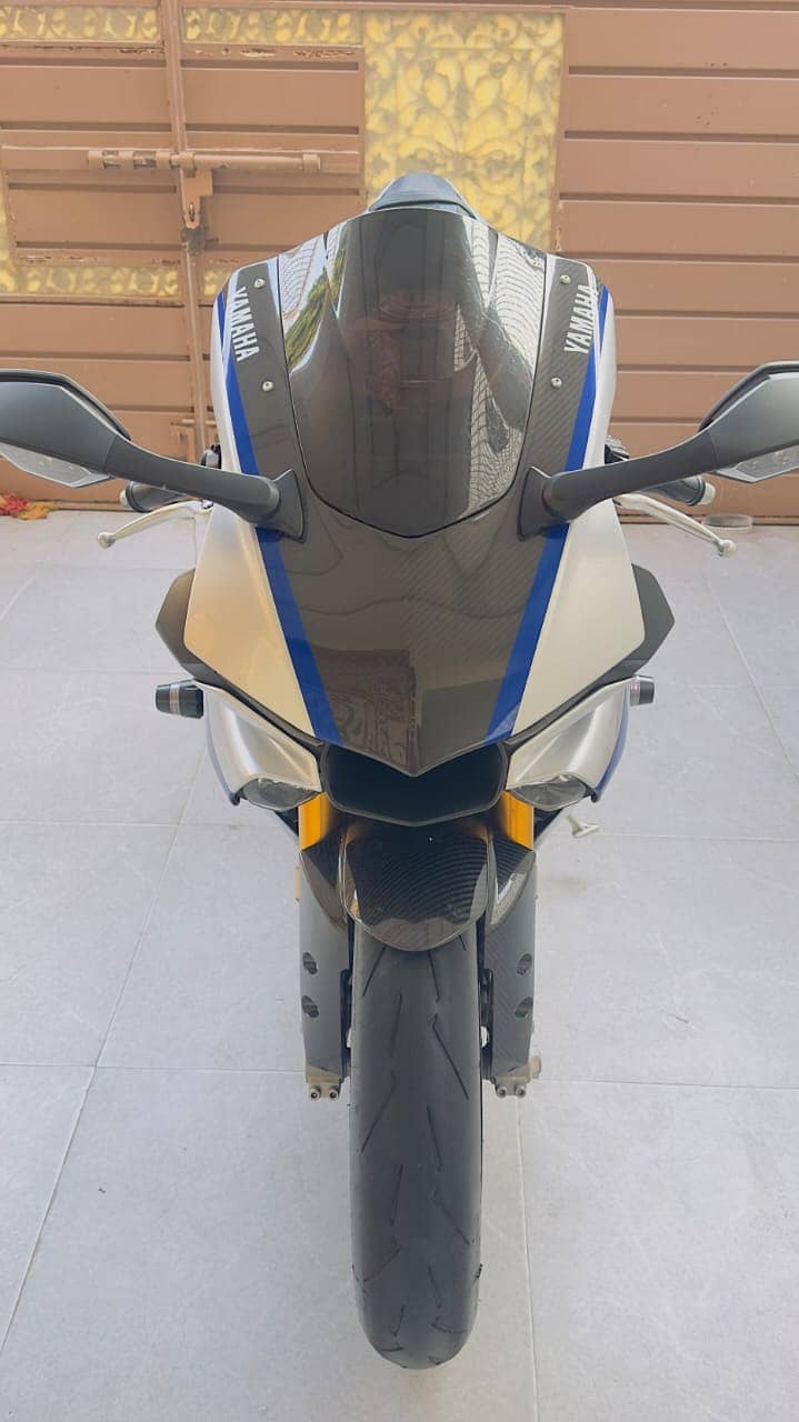 Yamaha YZF-R1 M | Model 2018 | Yamaha In Bikes | Import 2021 - Sports ...