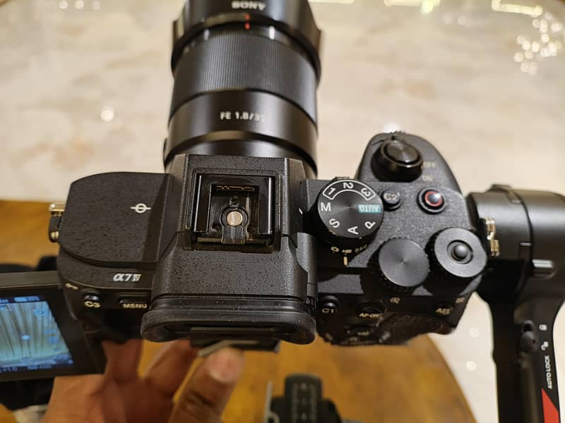 Sony a7iv - Digital Cameras - 1110248861