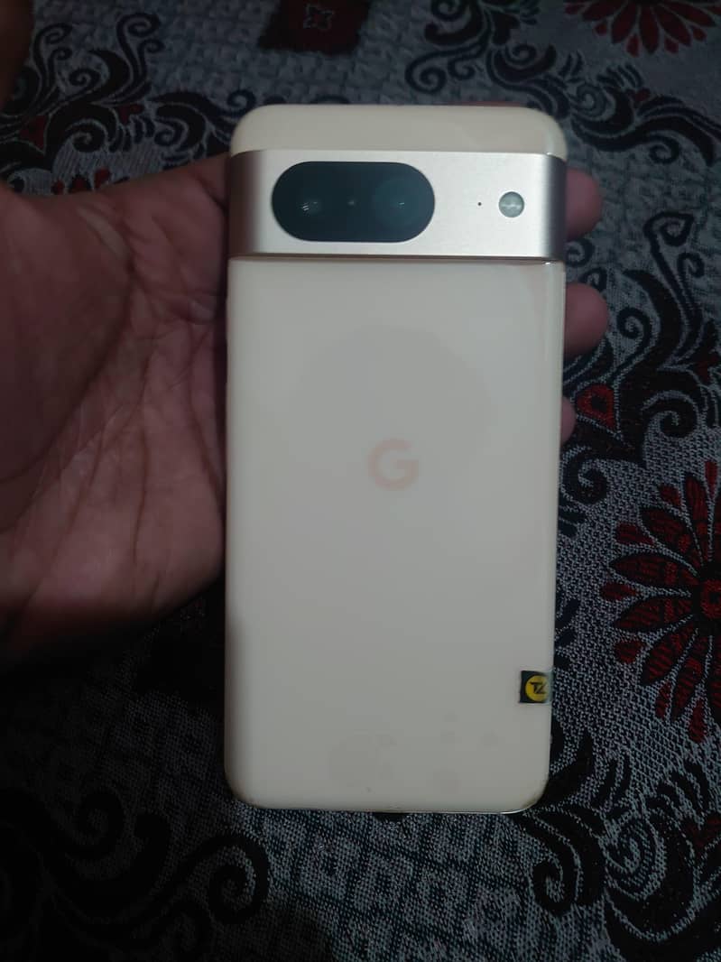 Google Pixel 8 (8GB / 128GB) – Perfect Condition - Mobile Phones ...