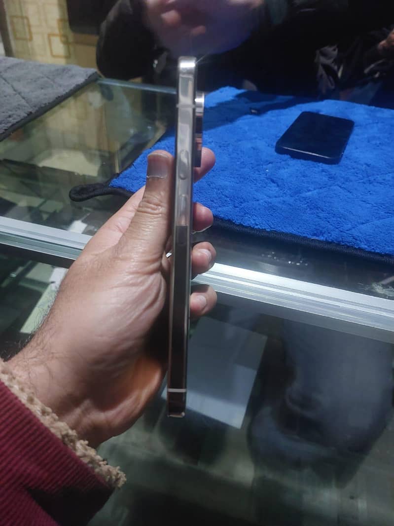 Google Pixel 10 Pro XL 16GB 256GB - Mobile Phones - 1109800813