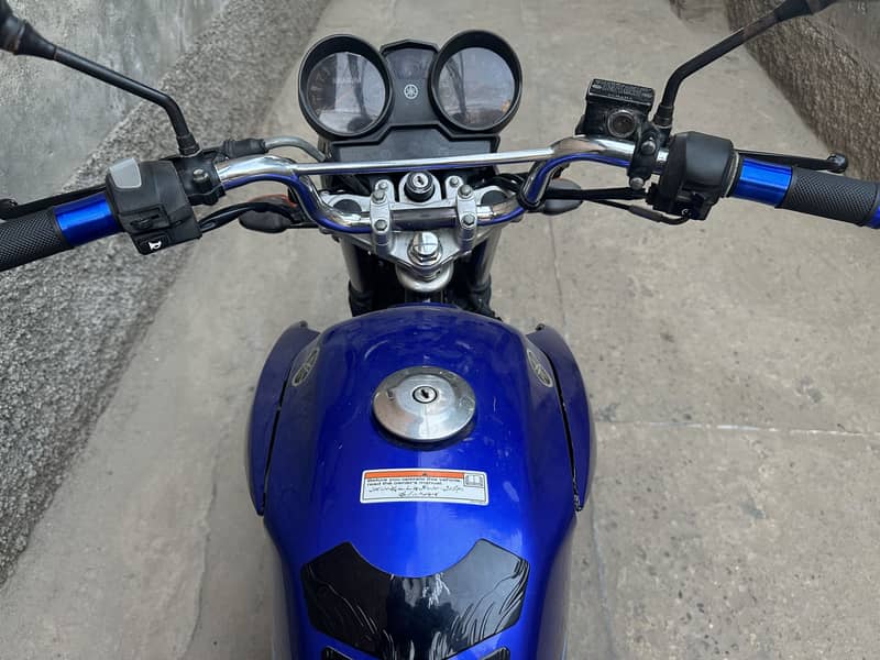 YBR 125G 2019 Model Golden number-95 - Standard - 1110254431