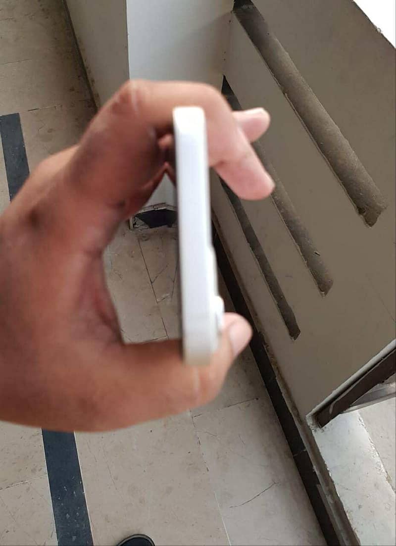 IPhone 13 official dual sim Pta APPROVED - Mobile Phones - 1110260077