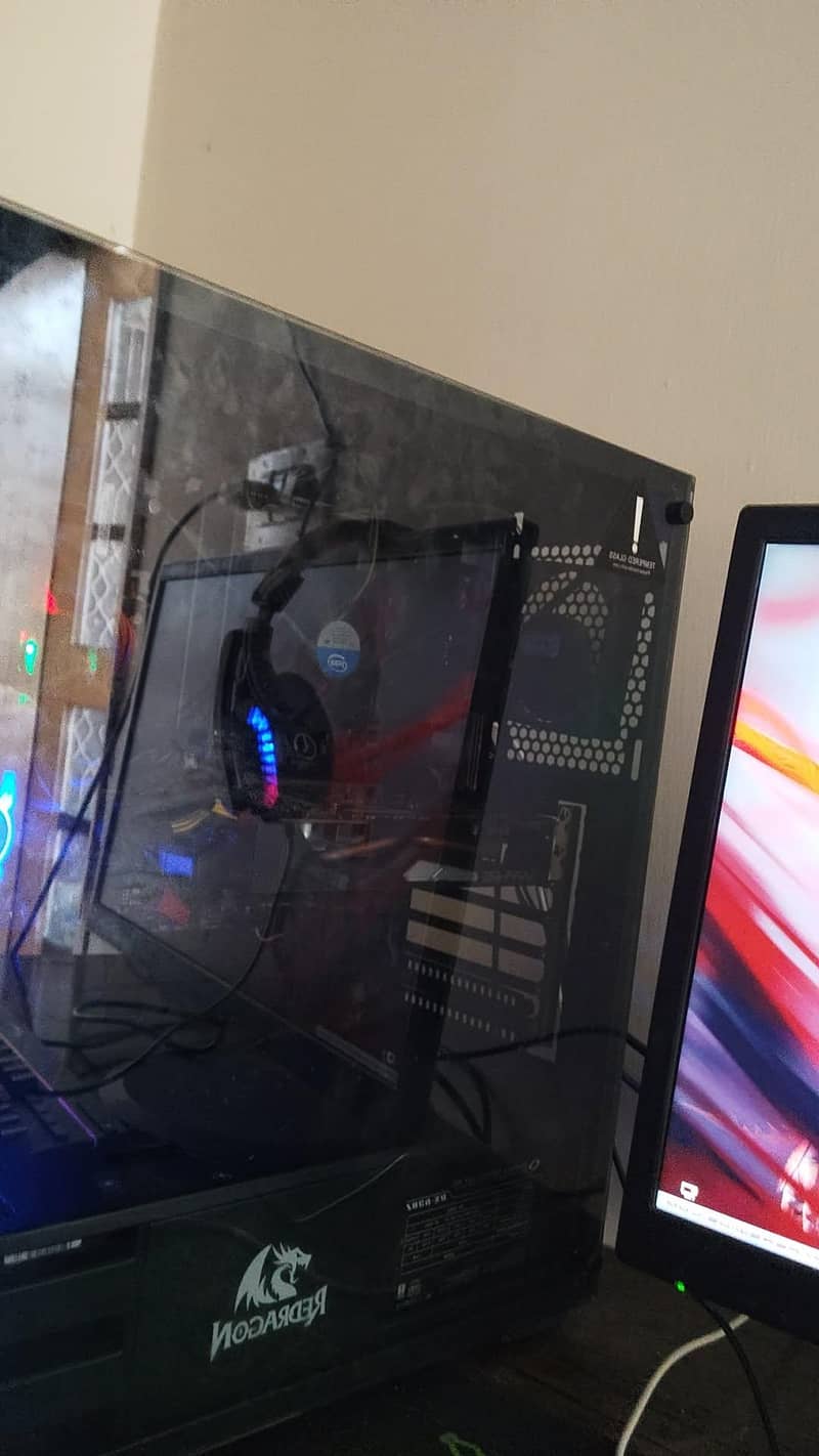 Gaming Pc with keyboard 23 inch lcd gaming headset with 4 gb graphics ...