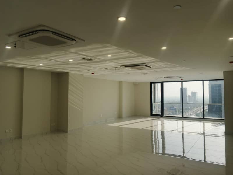 1400 SQFT BRAND NEW OFFICE AVAILABLE IN HIGH RISE BUILDING BLUE AREA ...