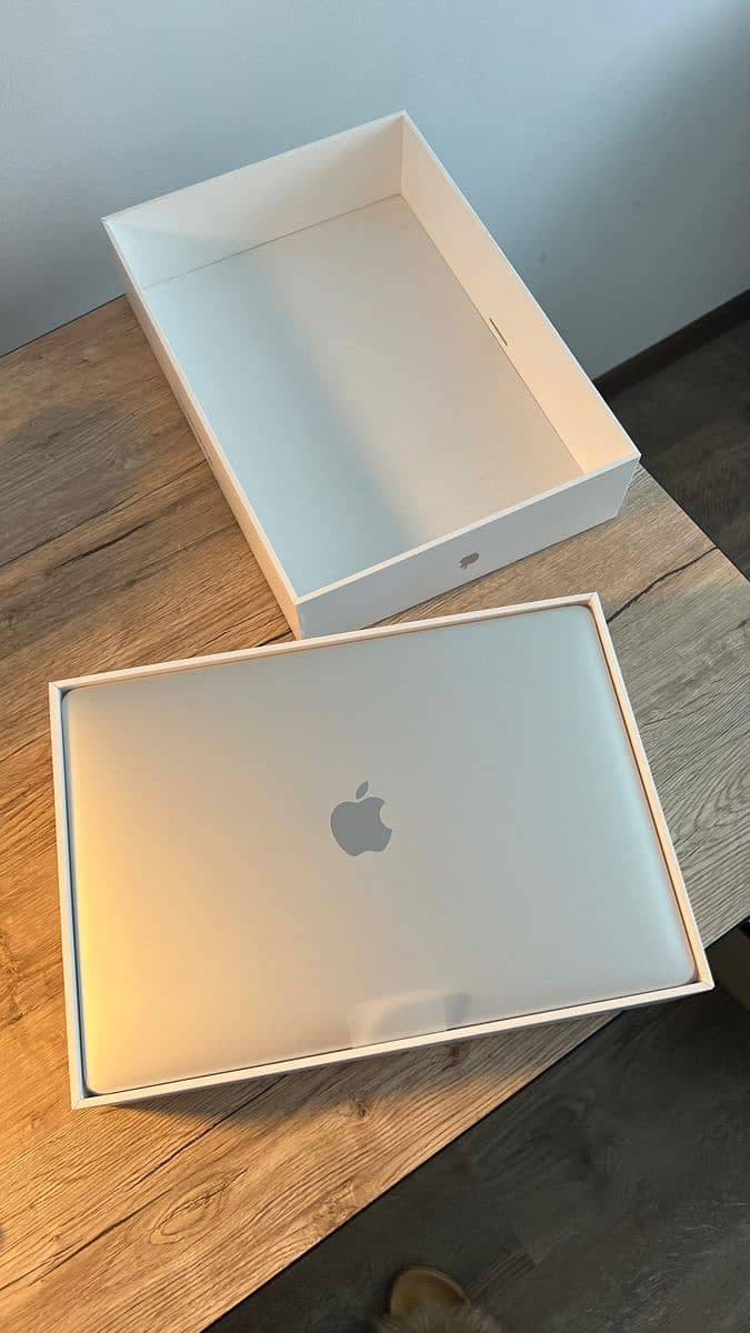 MacBook Pro M4 Chip Apple Original - Laptops - 1110270779