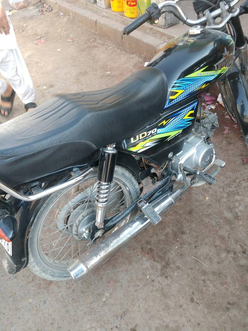 best bike ha koi kam nahi ha bass le ka chalani ha - Standard - 1110271476