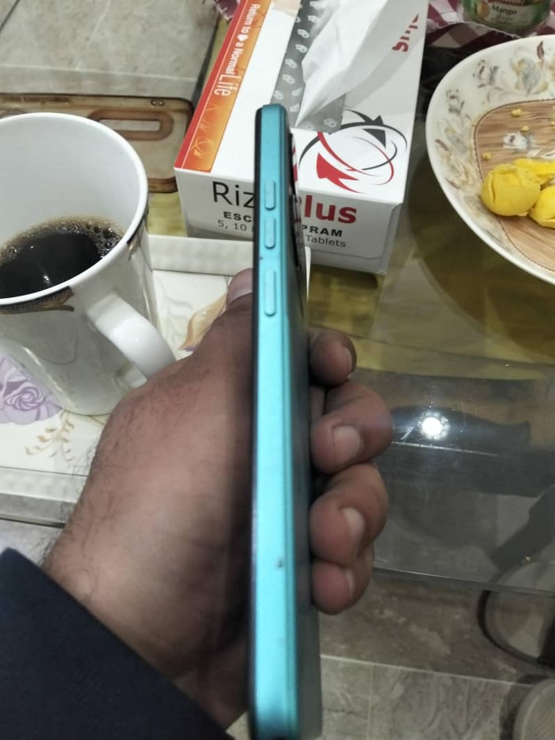 Techno Spark - Mobile Phones - 1110273111