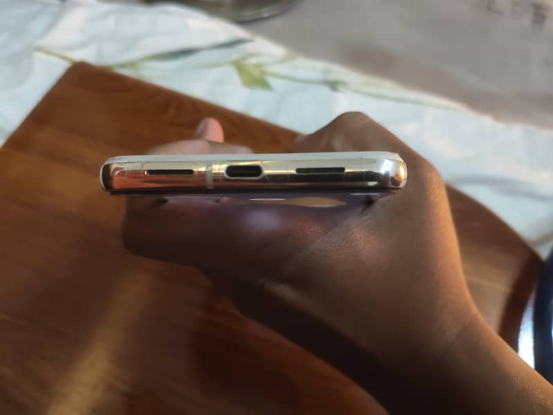 google pixel 8pro - Mobile Phones - 1110285747