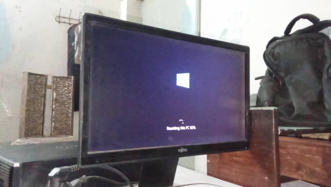 Led, LCD , monitor for any PC - Computer Components - 1110286561