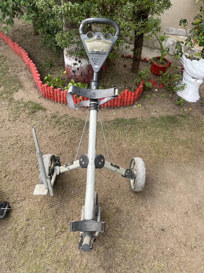 Golf kit and trolley - Sports Equipment - 1110286952