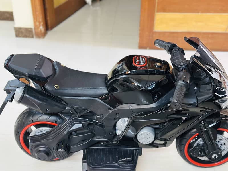 Kids Charging bike brand new only 3 days use made in chaina - Kids Bikes - 1110293763