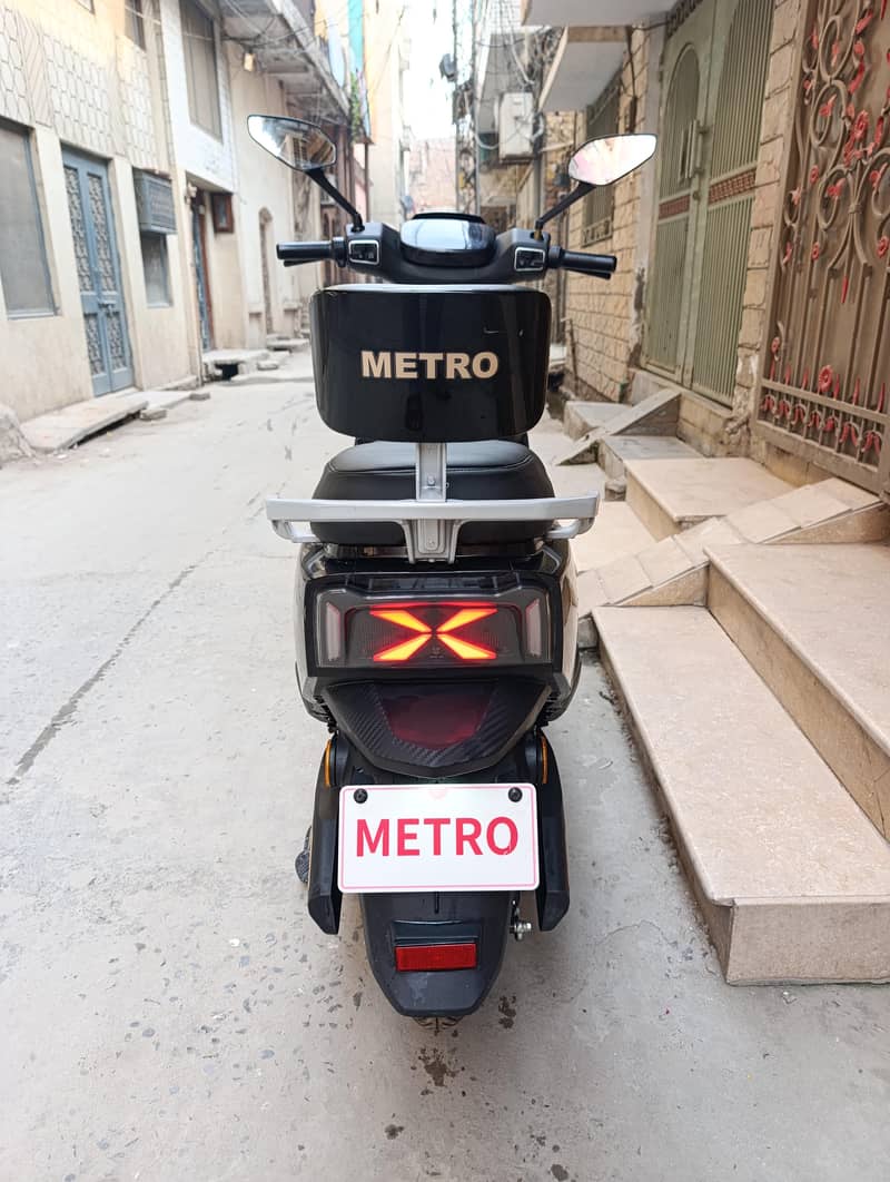 Metro Thrill pro - Electric - 1110295009
