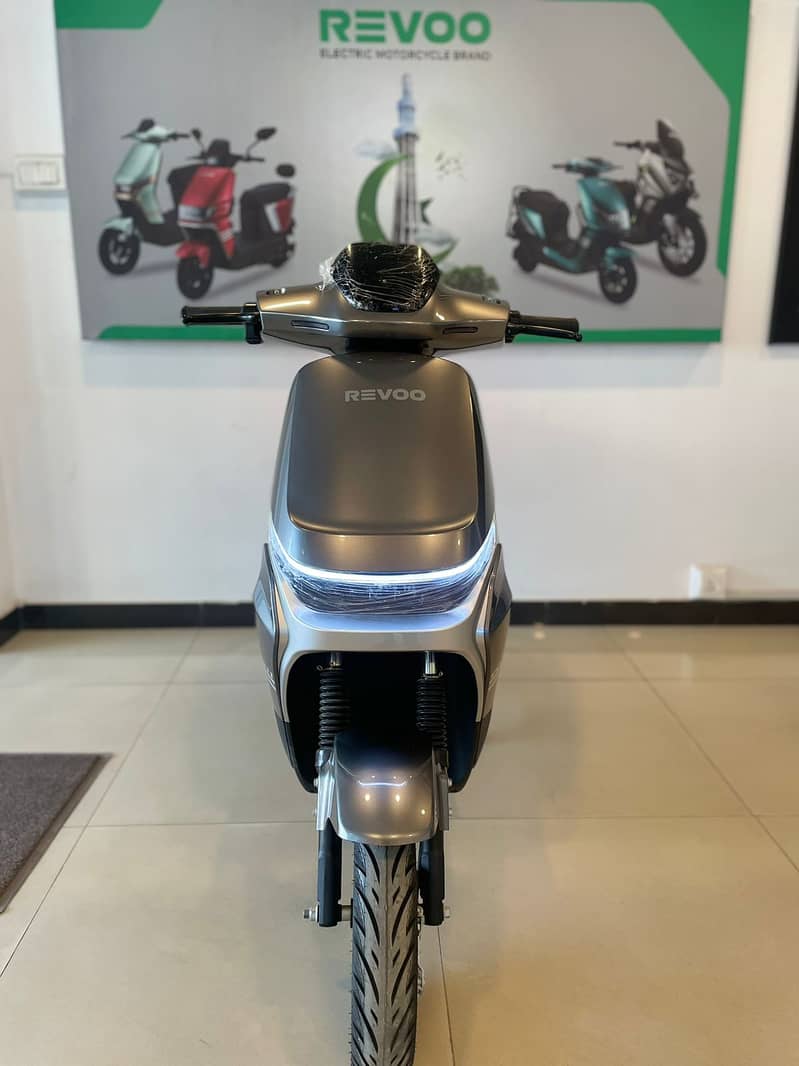 Revoo A11 new - Electric Bikes - 1110296650