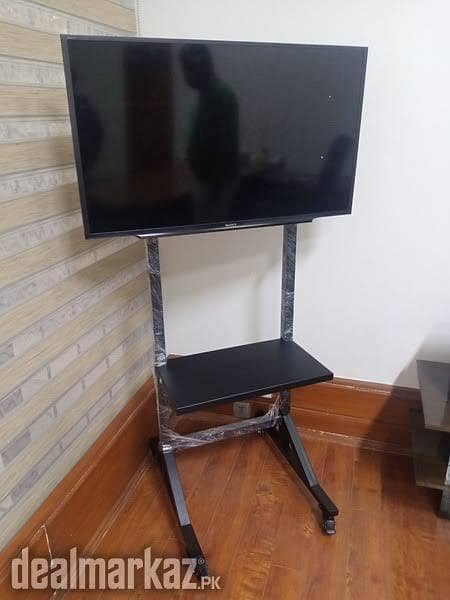 LCD LED tv wheels stand portable with wall mount different prices ...