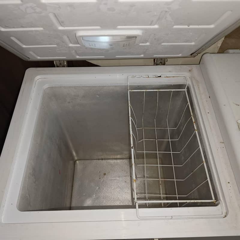 PEL Double Door Deep freezer Like New - Freezers - 1110299254