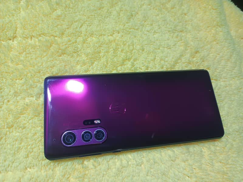 Motorola edge plus - Mobile Phones - 1110305122