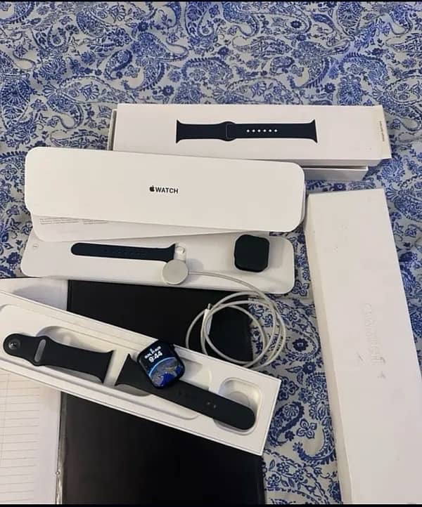 Apple Watch Series 7 - Smart Watches - 1110305551