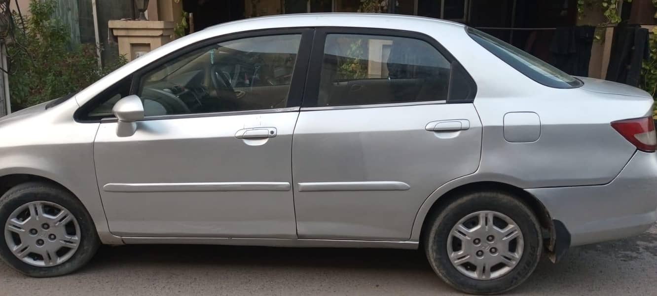 good i - Cars - 1110306296