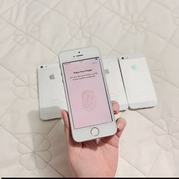 IPhone 5s 64GB PTA Approved for sale - Mobile Phones - 1110307299