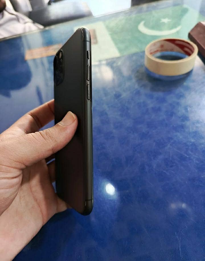 11 pro max official dual pta approved - Mobile Phones - 1110308356