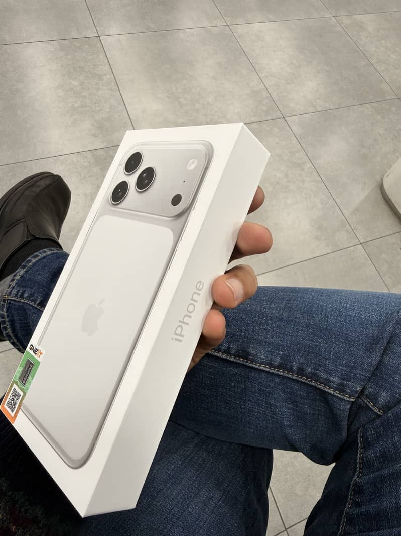 Apple iPhone 17 Pro Max - Mobile Phones - 1110308771