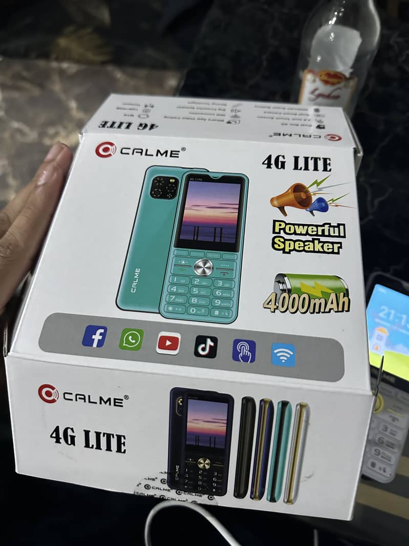 Calme 4G lite touch Mobile hotspot - Mobile Phones - 1110310293