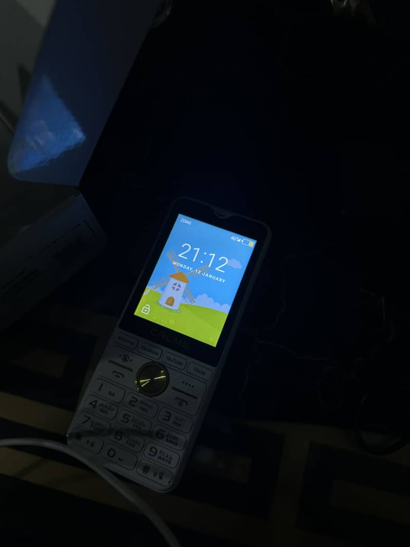 Calme 4G lite touch Mobile hotspot - Mobile Phones - 1110310293