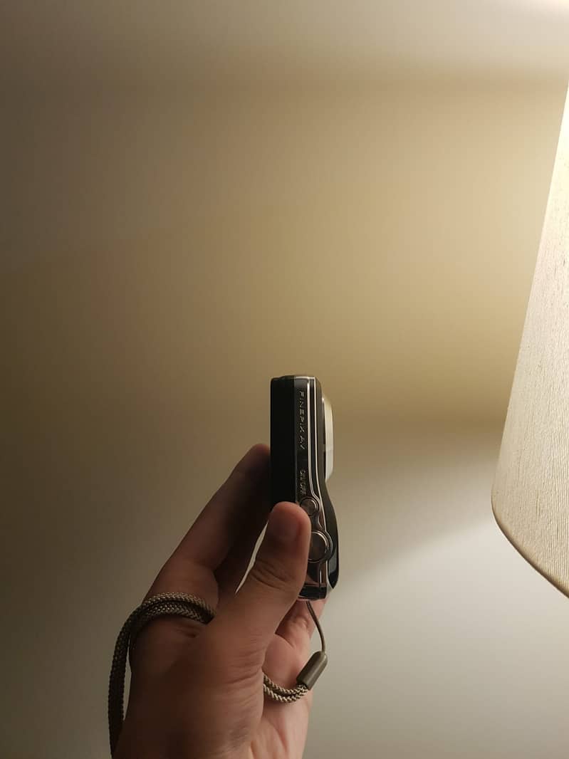 Fujifilm AV140 digital camera for sale - Digital Cameras - 1110313842