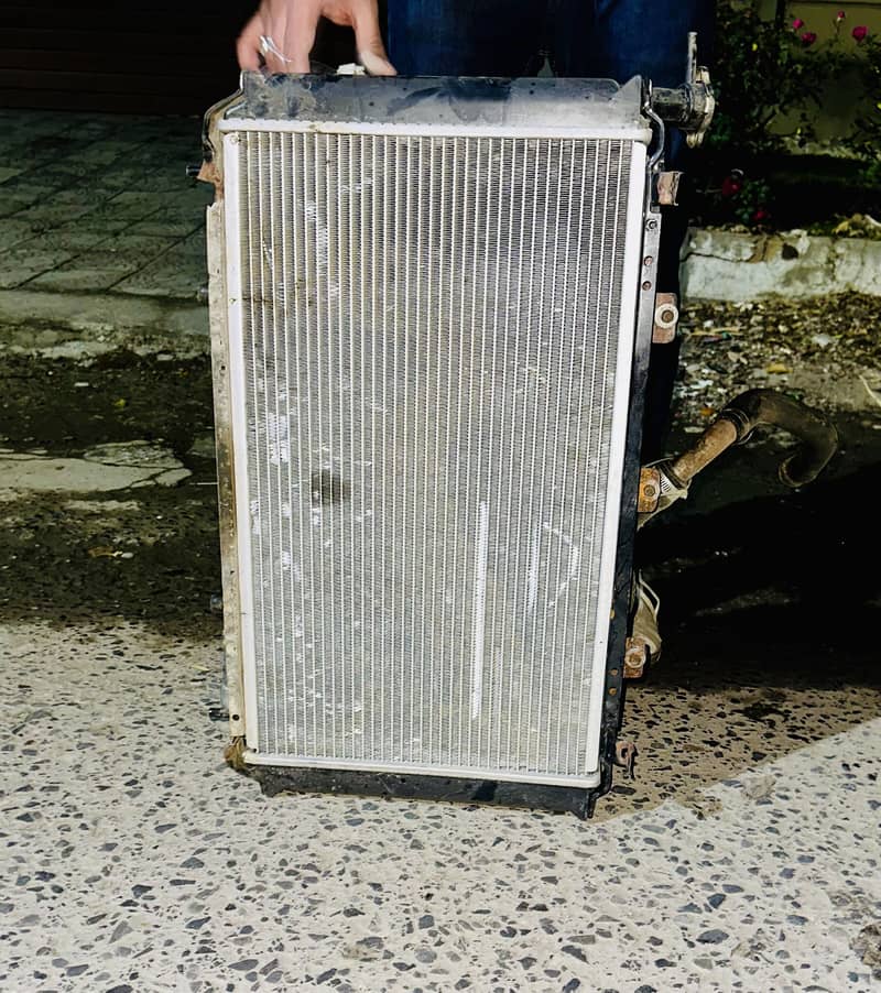 Nissan Sunny B12 Radiator plus fan - Other Parts - 1110313881