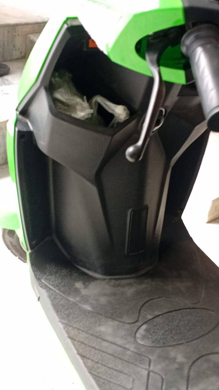 Electric Scooty - Electric - 1110315222