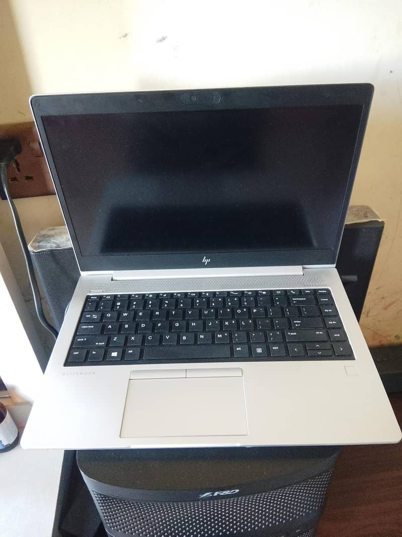 HP Elitebook Ryzen 7 - Laptops - 1110315352