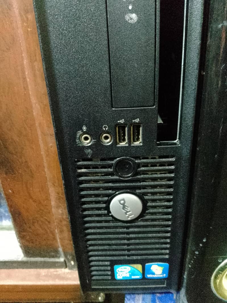 ram heard or cd room nhi ha bilkul fresh pes ha - Computer Components ...