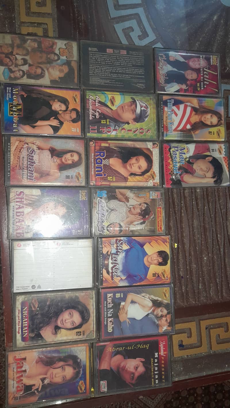 Old cassettes each 150 - Cassette Players & Recorders - 1110315718